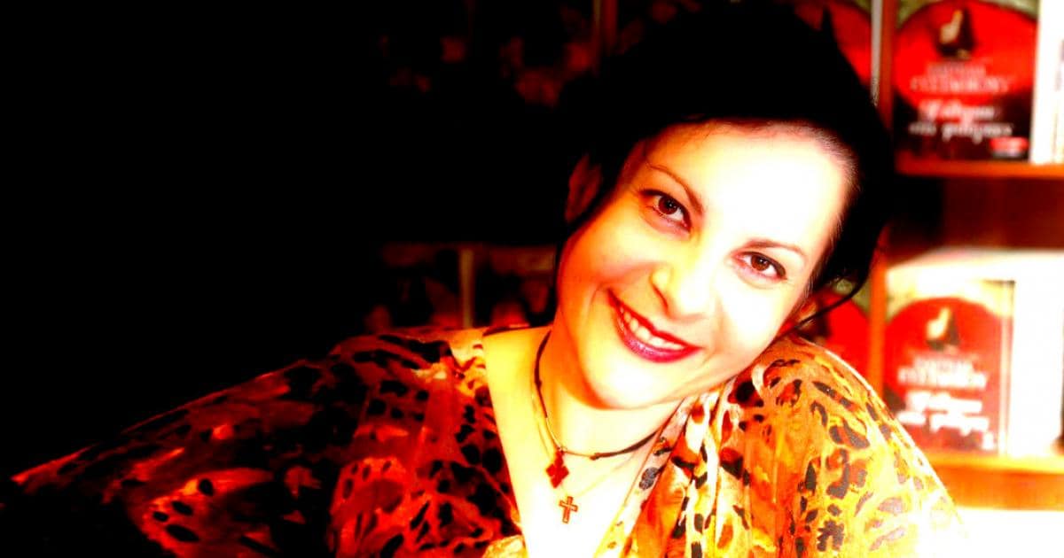 Συνέντευξη με τη συγγραφέα Ευαγγελία Ευσταθίου